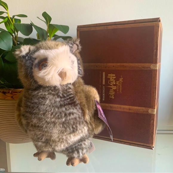 Warner Bros. | Toys | Harry Potter Owl From Universal Studios | Poshmark